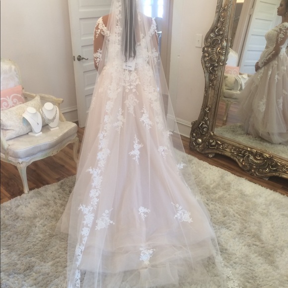Dresses | Essence Of Australia Wedding Dress Moscato Lace | Poshmark